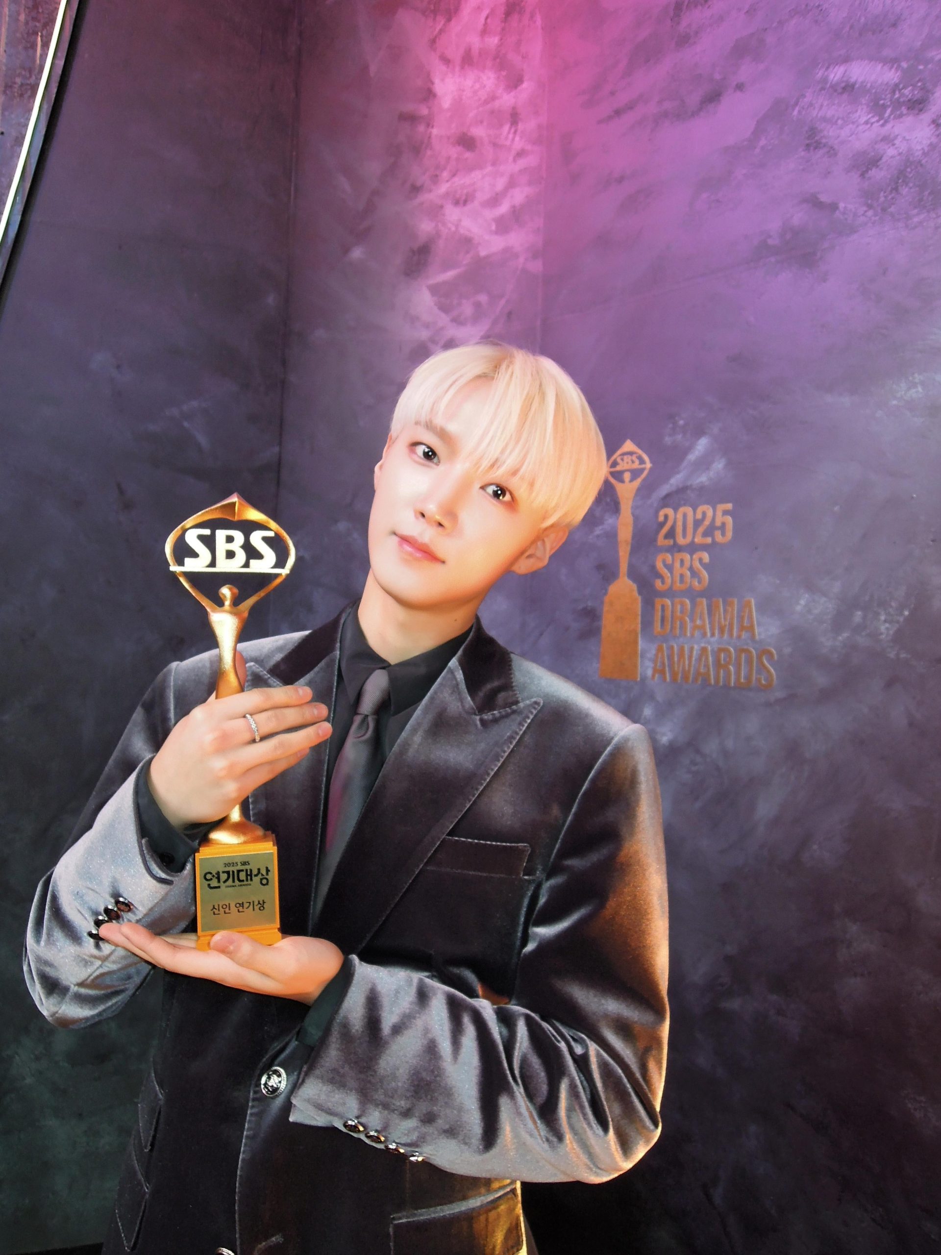 Ha Yu-jun Wins Best New Actor in 2025 Awards - UrbanAsian.com